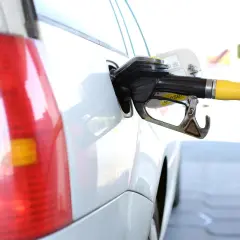 Verva 98 to benzyna czy diesel? Odkryj kluczowe różnice i wybór paliwa