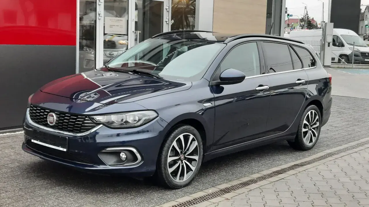 Fiat Tipo 1.4 - 95 KM czy T-Jet 120 KM? Wybierz mądrze!