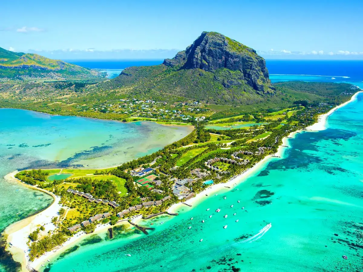 Lot na Mauritius - Ile trwa naprawdę? (14-18h)